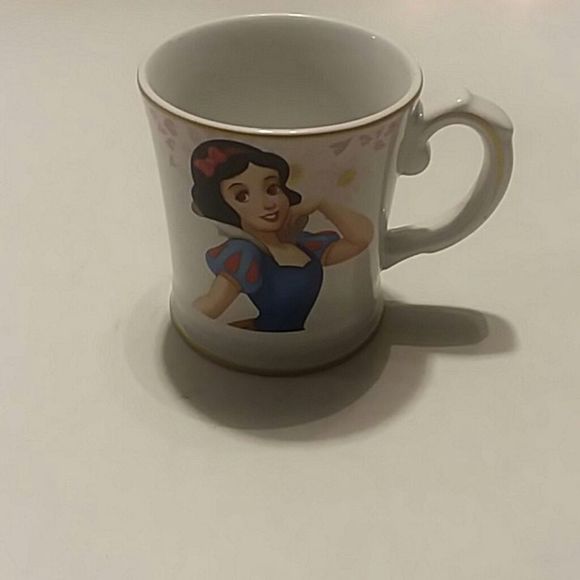 Disney | Other | Disney Snow White Mug 2 Oz | Poshmark
